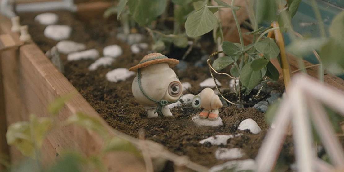'Marcel the Shell with Shoes On' Trailer: The Cute Anthropomorphic ...